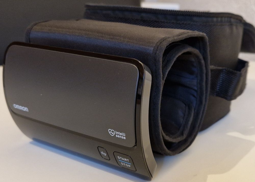Omron Evolv HEM-7600T-E Tensiomètre de bras | Kaufen auf Ricardo
