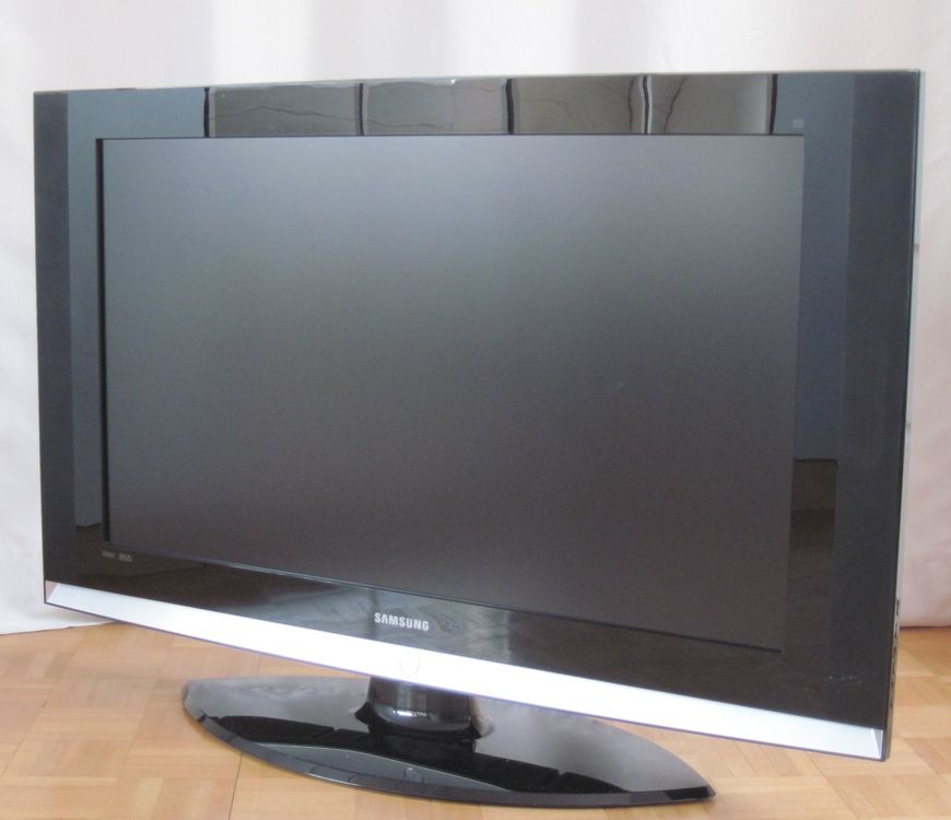 Samsung LCD TV | Kaufen auf Ricardo