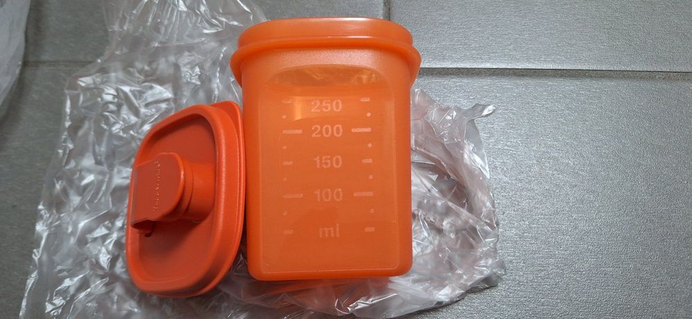 Tupperware, mini slim, 350ml (Neu und originalverpackt) in Lussery ...