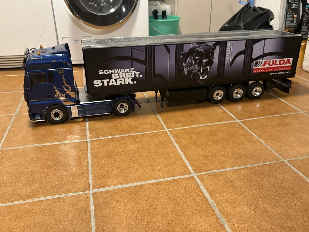 Tamiya Man et semi (Neu (gemäss Beschreibung)) in Mézières FR für CHF ...