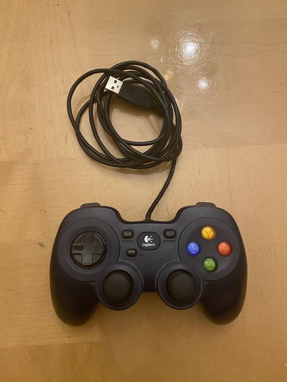 Logitech Gamepad F310 - Top Zustand für dein Gaming Abenteue | Kaufen auf Ricardo