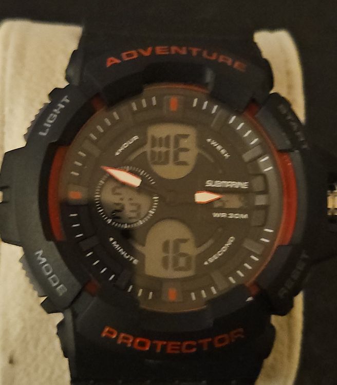 Robuste Submarine Adventure Uhr - Top Zustand, Schwarz (Gebraucht) in ...