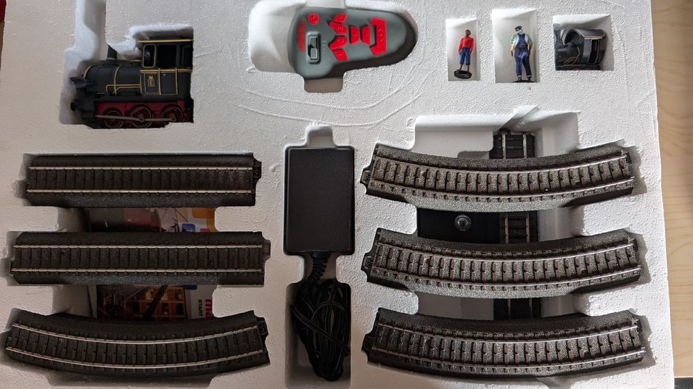 Defekt: Märklin Jim Knopf Startpackung 29179 Lokomotive Emma | Kaufen ...