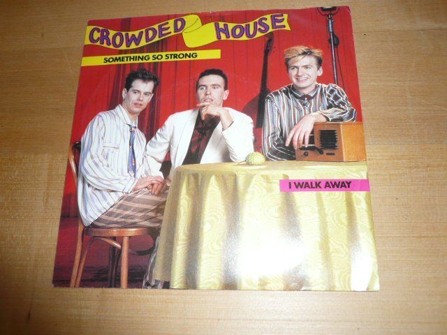 Crowded House – Something So Strong (Neu und originalverpackt) in Zofingen für CHF 6.95 – mit ...
