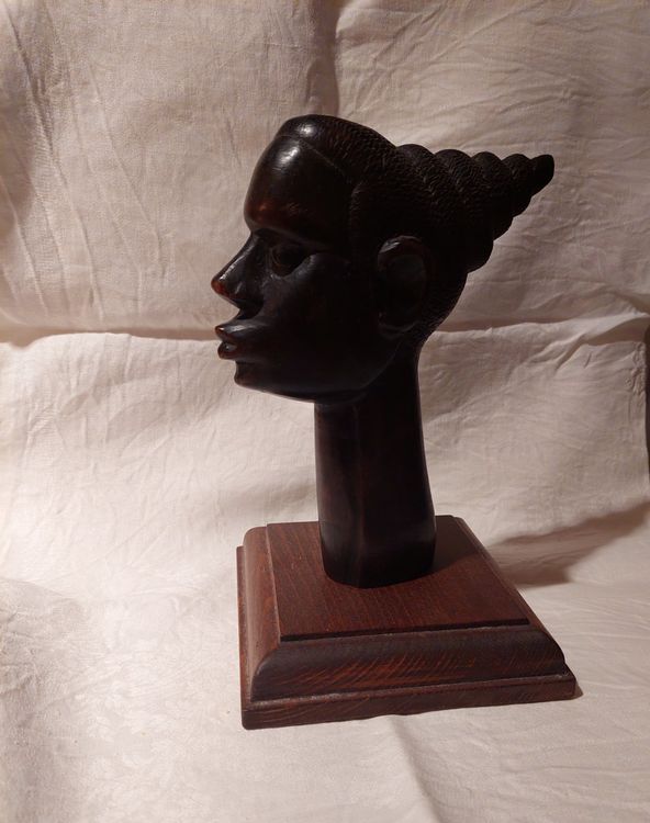 Afrikanische Figure aus Holz | Kaufen auf Ricardo
