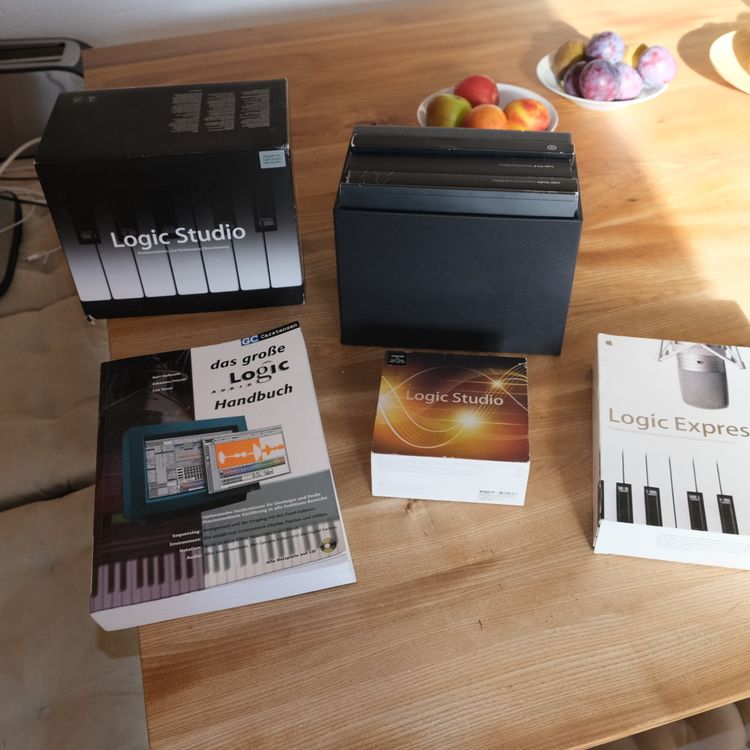 Apple Logic Pro 8 und 9 und Express 7 & 8 (Gebraucht) in Basel für CHF ...