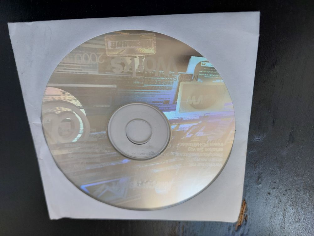 Microsoft Works 2000 mit Product Keys | Kaufen auf Ricardo