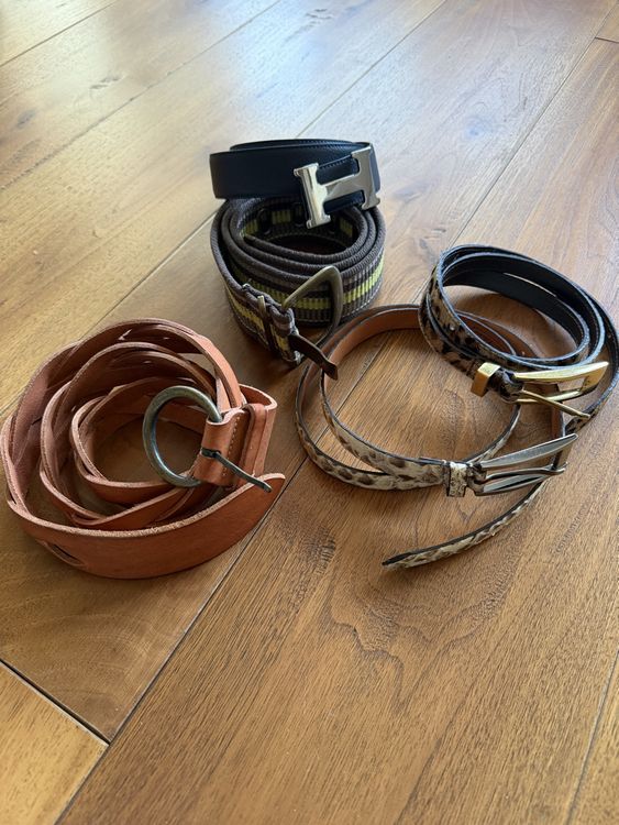 Da ️ 1 CHF Set di 5 cinture (Usato) a Cademario per CHF 1 – con ...