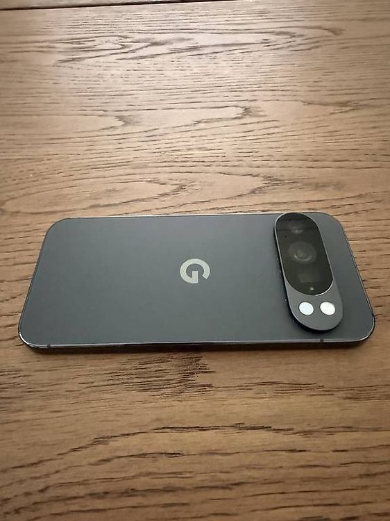 Google Pixel 10 Pro, Obsidian, 256 GB Wie Neu! (Gebraucht) in Allschwil ...