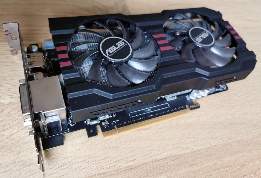 Grafikkarte ASUS GTX 650 Ti Boost DirectCU II OC 2GB GDDR5 (Gebraucht) in Bern für CHF 26 – mit ...