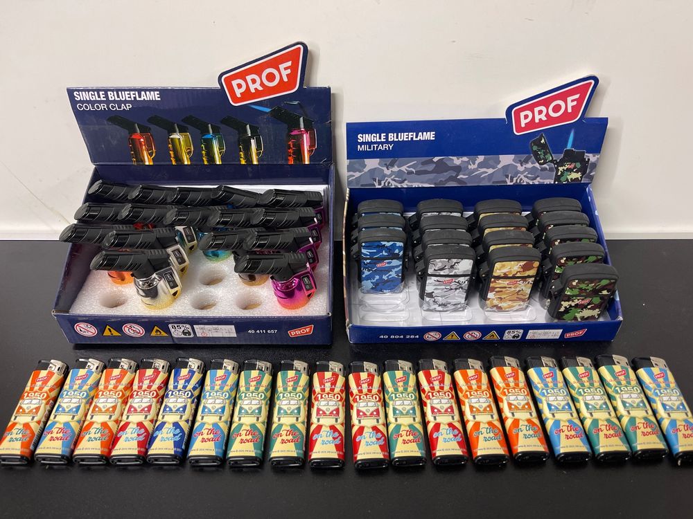 Neu Restposten div. Prof Feuerzeuge (50.teilig) (Neu und originalverpackt) in Inwil für CHF 43 ...