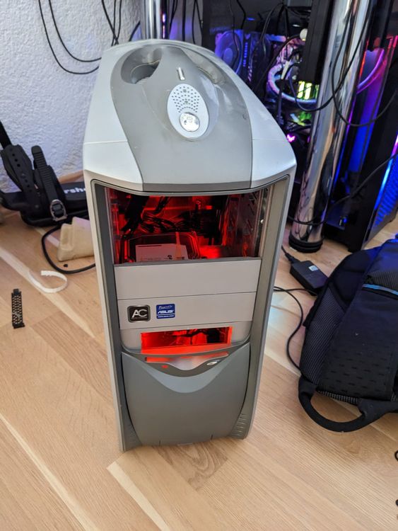 Intel Gaming PC - i7 / 32GB / ASUS ROG Strix GTX 1070 | Kaufen auf Ricardo