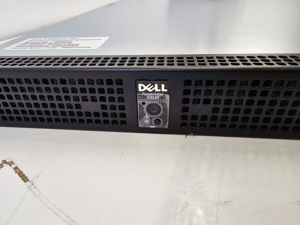 Dell PowerEdge c4130 2x Nvidia K80 Telsa GPU Karten (Gebraucht) in ...