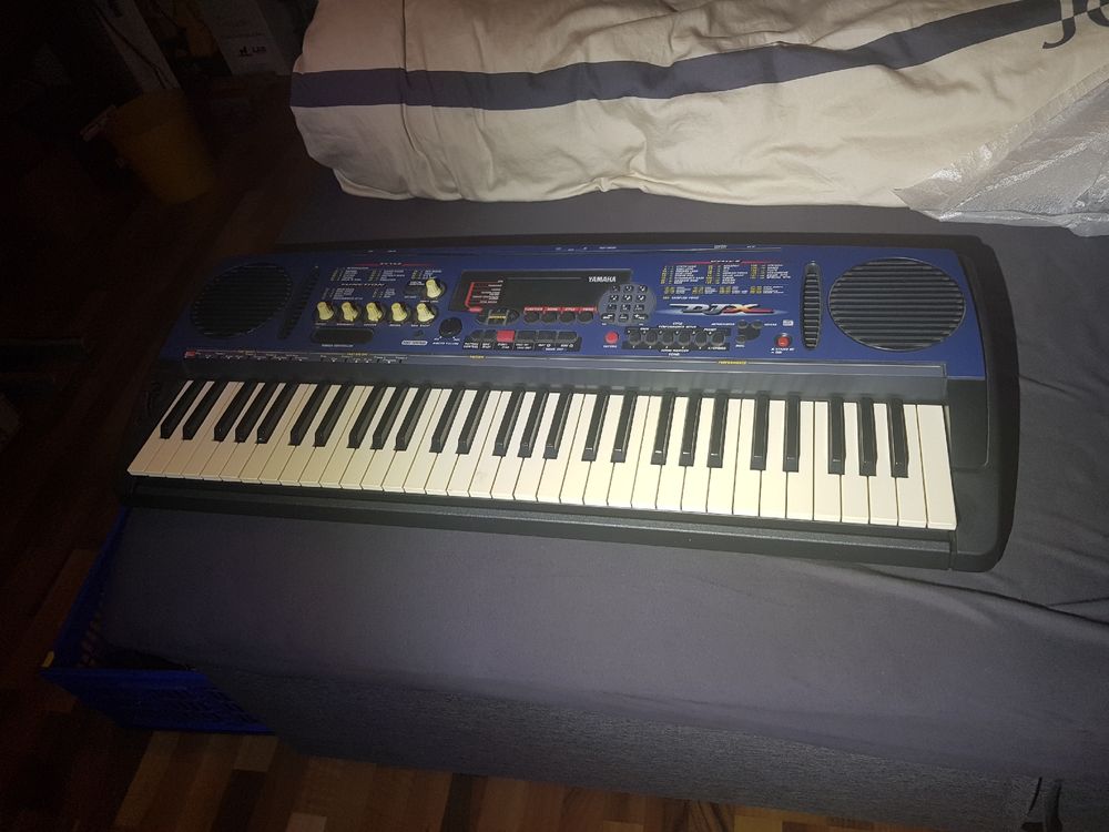 DJX keyboard von yamaha (Gebraucht) in Altstätten SG für CHF 170 – mit ...