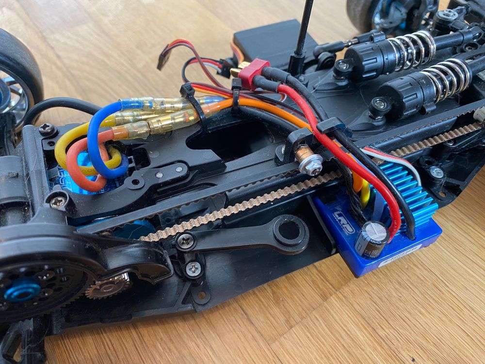 1:10 Tamiya TA-06 Brushless Plymouth Cuda | Kaufen auf Ricardo