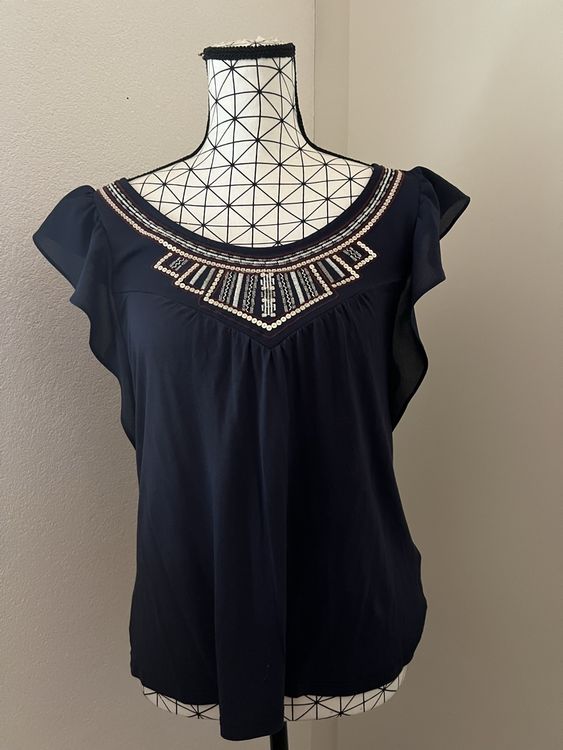 Top Naf Naf (Neuf (Voir description)) à Gland pour CHF 1 – avec ...