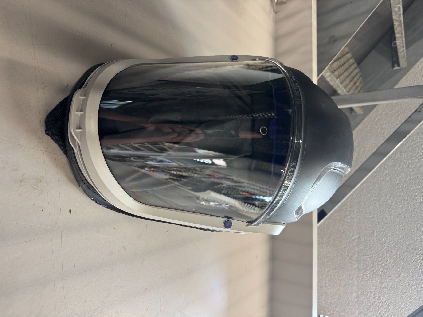 Versaflo M-400 Helm von 3M (Gebraucht) in Heerbrugg für CHF 10 – nur ...