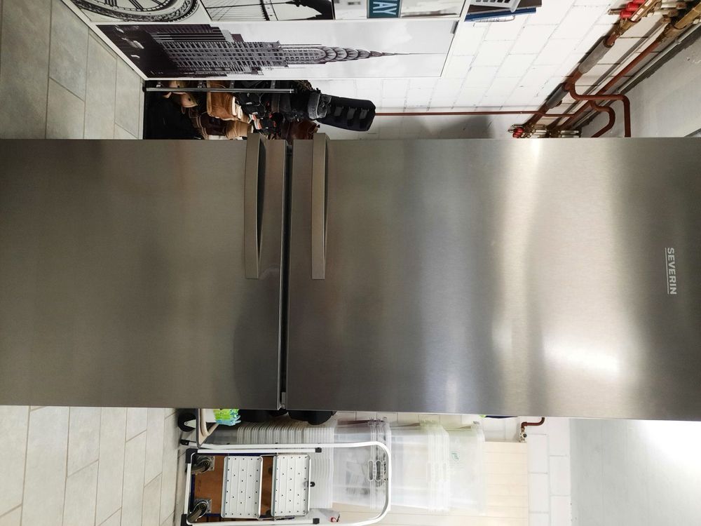 Grosser Kühlschrank mit Gefrierschrank | Kaufen auf Ricardo