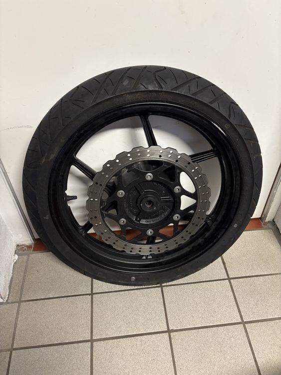 Kawasaki ninja 250r front wheel (Gebraucht) in Miglieglia für CHF 90 ...