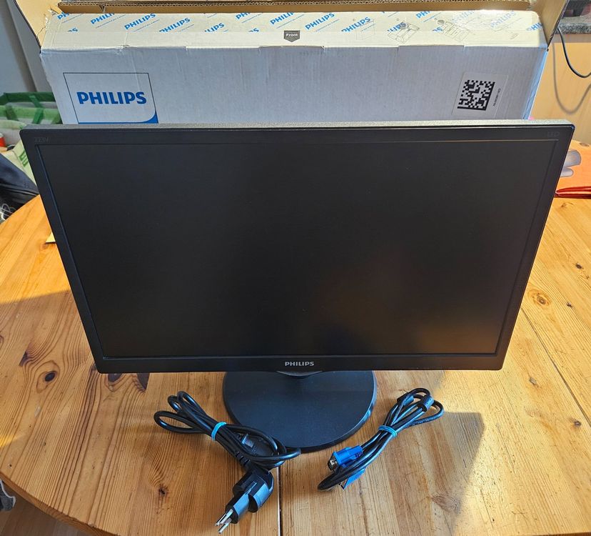 Philips 22 zoll PC Monitor VGA | Kaufen auf Ricardo