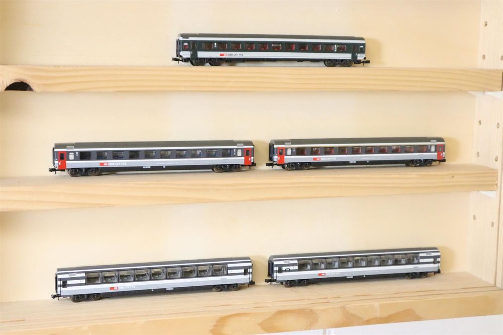 Minitrix 5 x SBB Personenwagen Panorama (Gebraucht) in für CHF 95 – mit ...