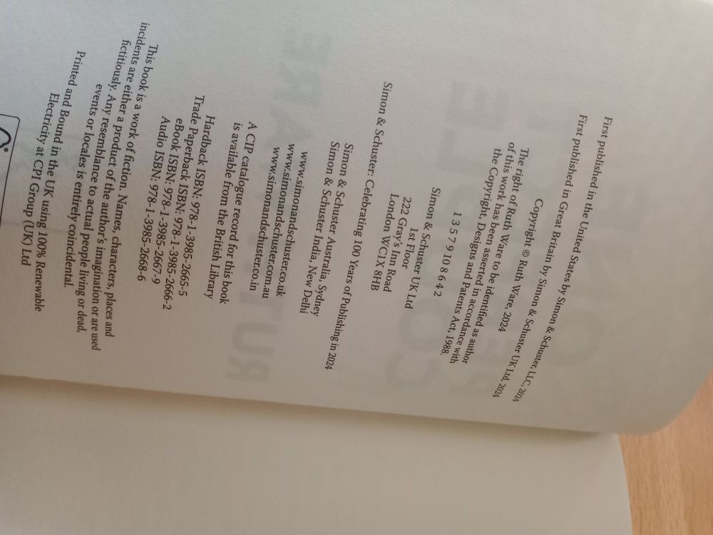 Ruth Ware Lisa Jewell Sarah Pearse english Thriller '24 '23 (Gebraucht ...