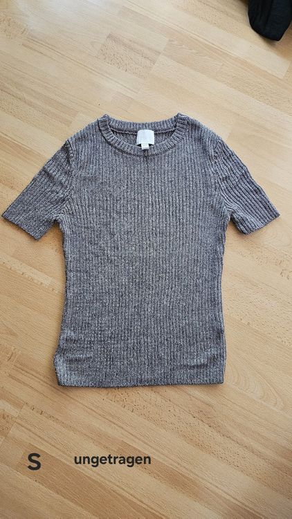 Kleiderpaket (Gebraucht) in Suberg für CHF 2 – mit Lieferung auf Ricardo kaufen