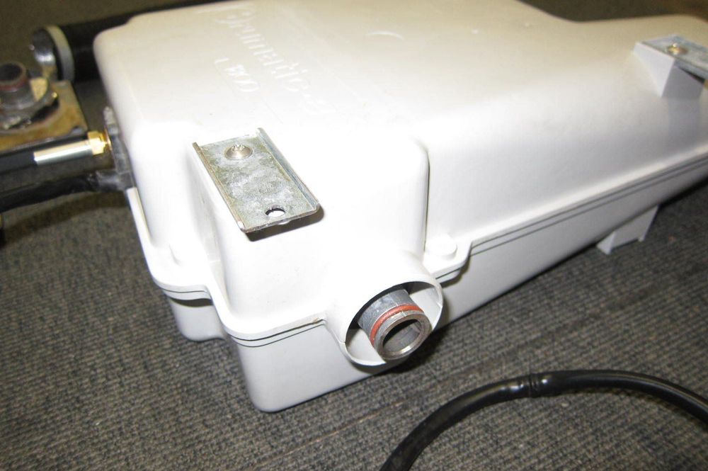 Truma Gasheizung Trumatic E 1800 läuft! (D'occasion) à Basel pour CHF ...