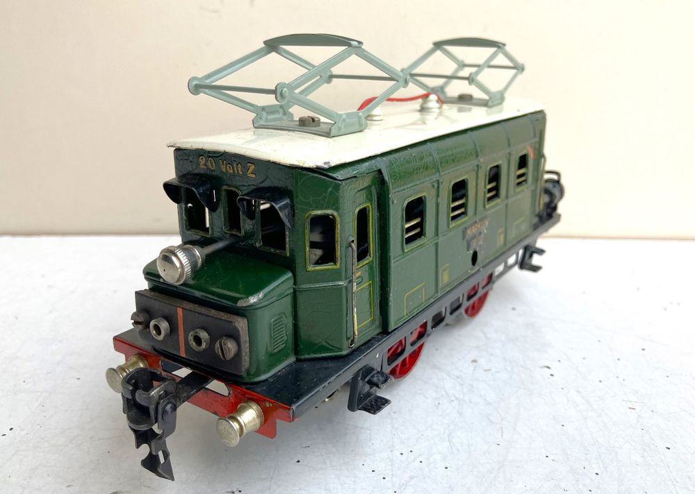 Märklin Spur 0, E-Lok RS66/12910,weisses Dach, nur 1933 prod (Gebraucht) in Grandvaux für CHF ...