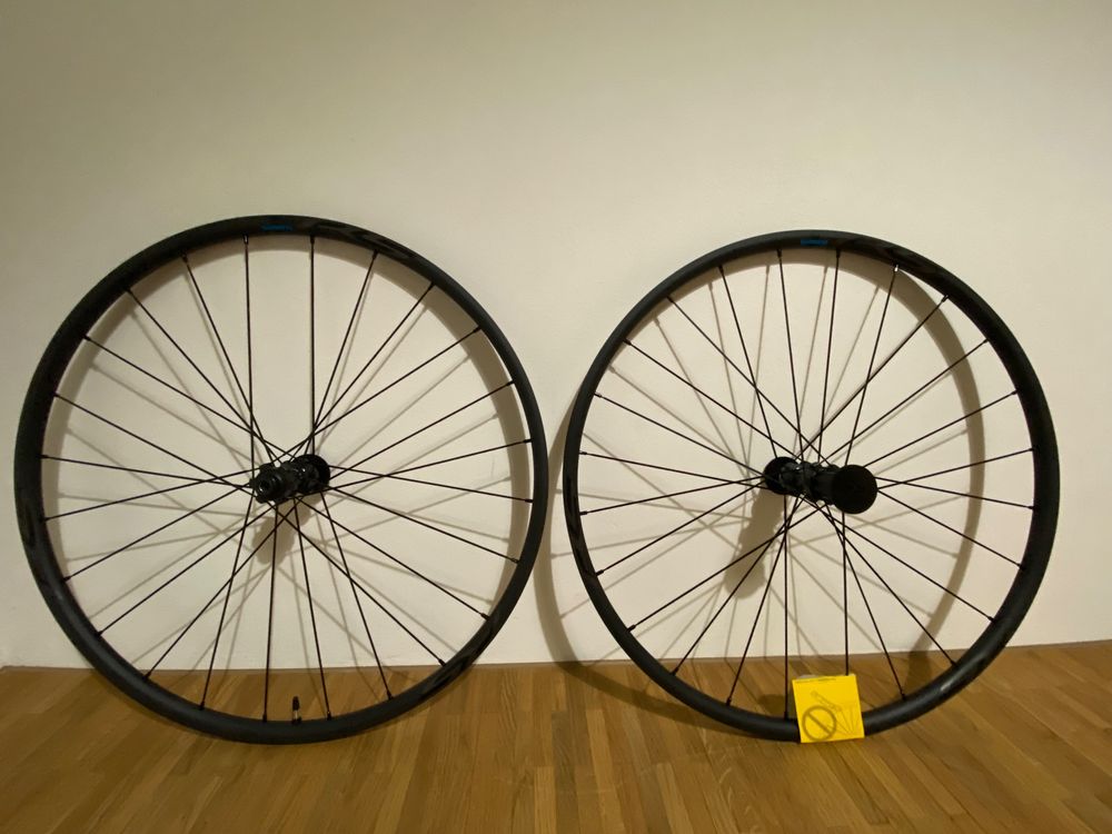 Rennvelo/Gravel Radsatz Shimano WH-RS370 622x19C Aluminium (Neu (gemäss ...