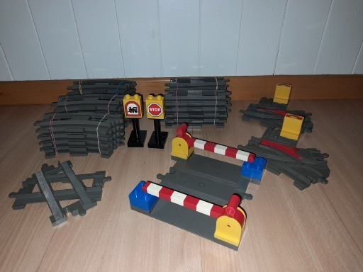 Lego Duplo Schienen Set 2 (Gebraucht) in Rorschacherberg für CHF 51 – mit Lieferung auf Ricardo ...