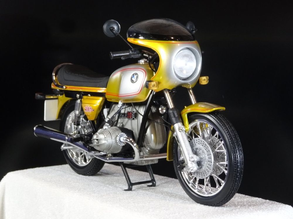 Schuco 06508, BMW R90/ S, Orange, 1:10, Vitrine (Neu (gemäss ...