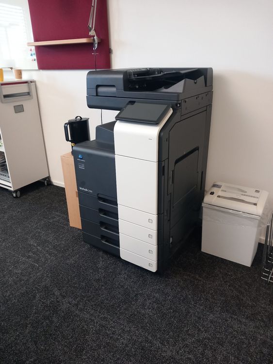 Laser Drucker Marke Konica Minolta BizHub C250i (Gebraucht) in Edlibach ...