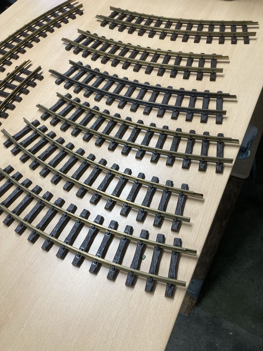 LGB Geleise Radius 2 (Gebraucht) in Niederuzwil für CHF 76 – mit ...