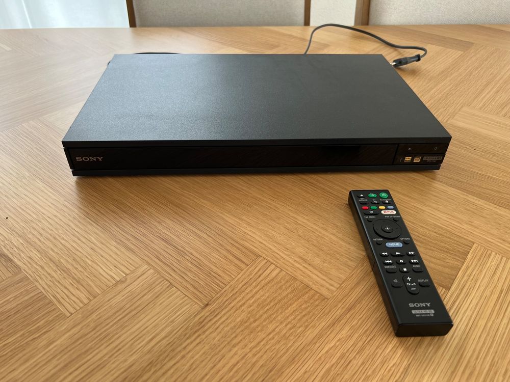 Sony UBP-X800 Ultra HD Blu-ray DVD Player | Kaufen auf Ricardo