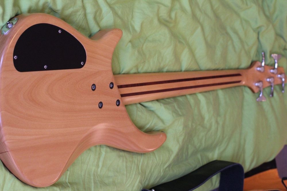 Warmoth Gecko Bass 5-saitig / USA (mit aktiver Elektronik) | Kaufen auf ...