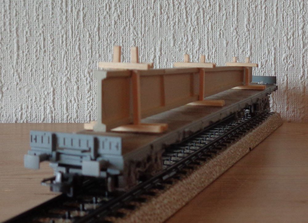 Rungenwagen mit Betonträger, H0 (Gebraucht) in für CHF 25 – mit ...