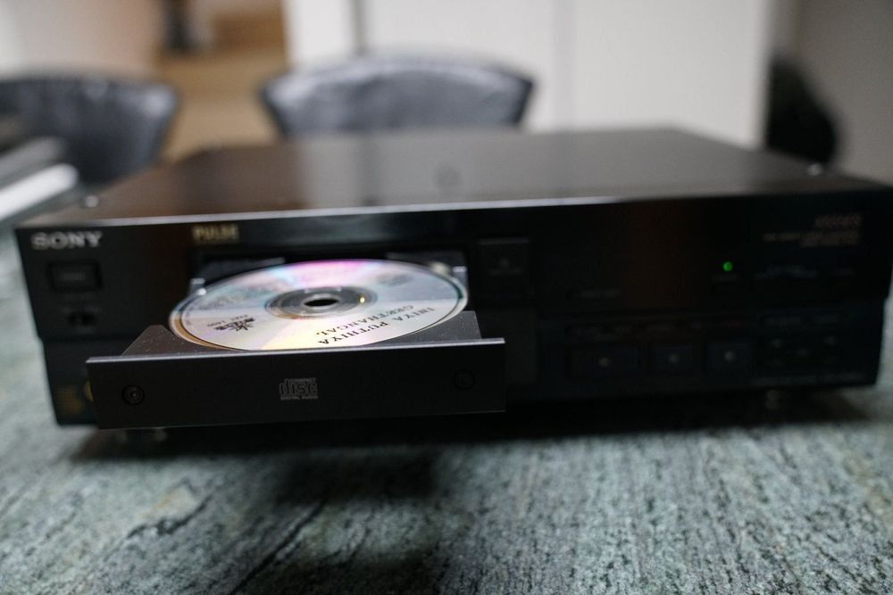 SONY CDP-X555ES HIGH-END CD-Player (Gebraucht) in Kollbrunn für CHF 250 – mit Lieferung auf ...