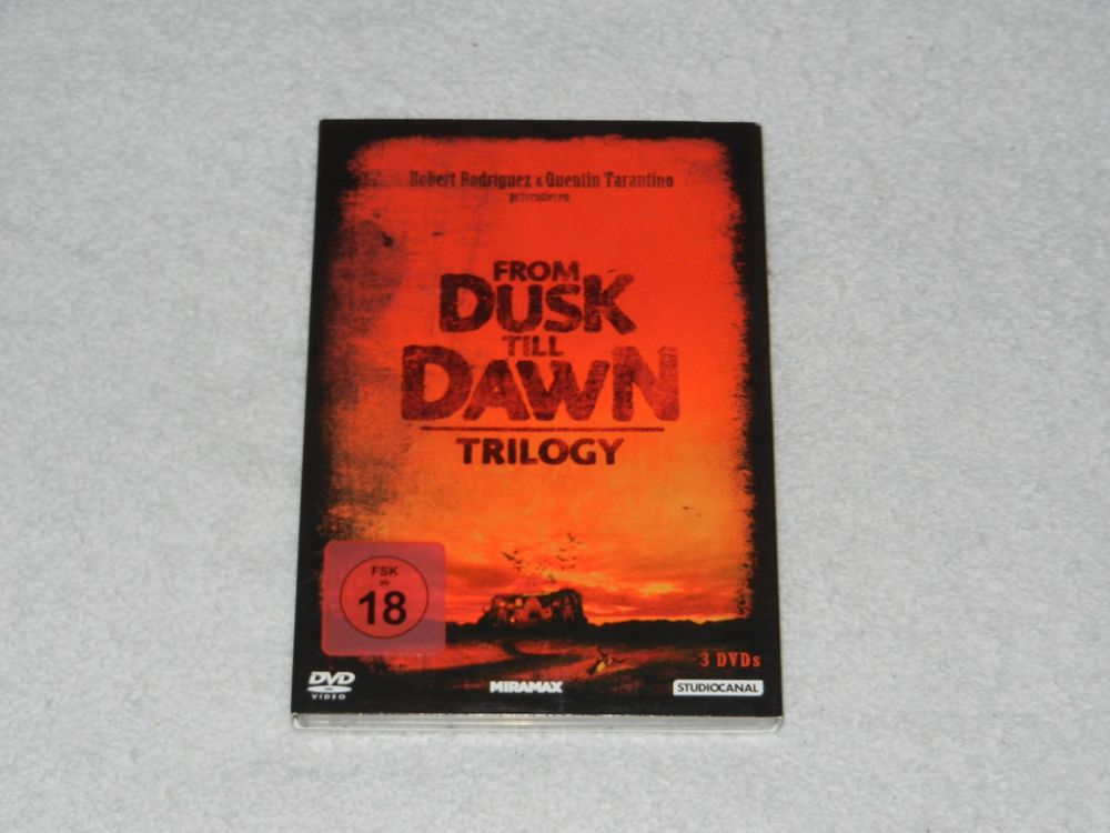 3DVDs TRIOLOGY TARANTINO&RODRIGUEZ - FROM DUSK TILL DAWN | Kaufen auf ...