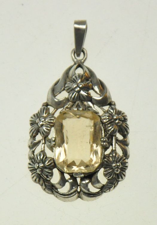 Silberanhänger mit hellgelbem Stein (Gebraucht) in Wettingen für CHF 13 – mit Lieferung auf ...