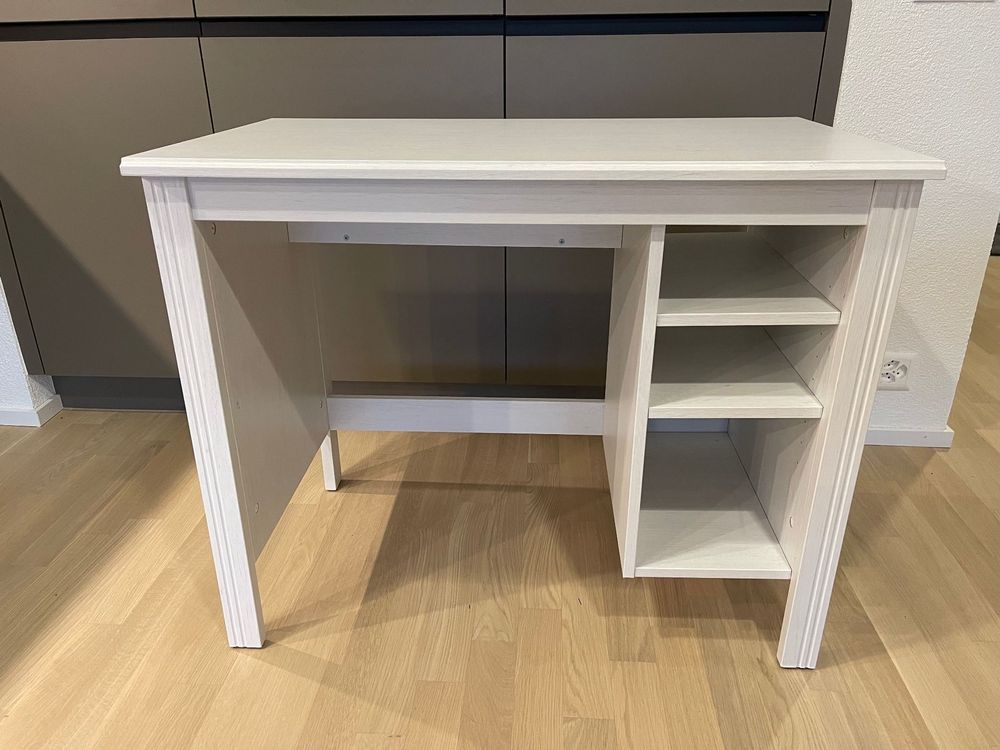 Ikea Brusali Schreibtisch