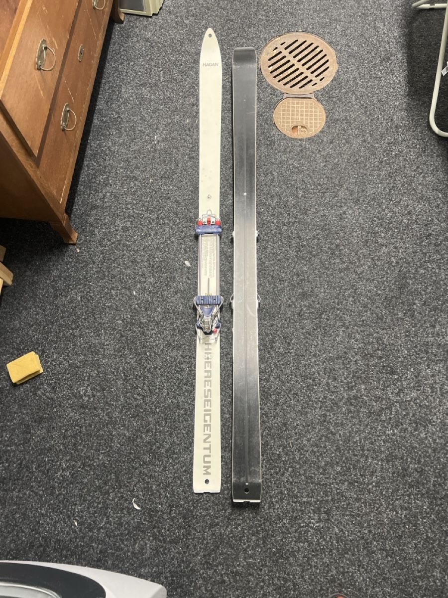 Tourenski Hagan Colltex Felle Set mit Zubehör - Top Zustand! (Gebraucht ...