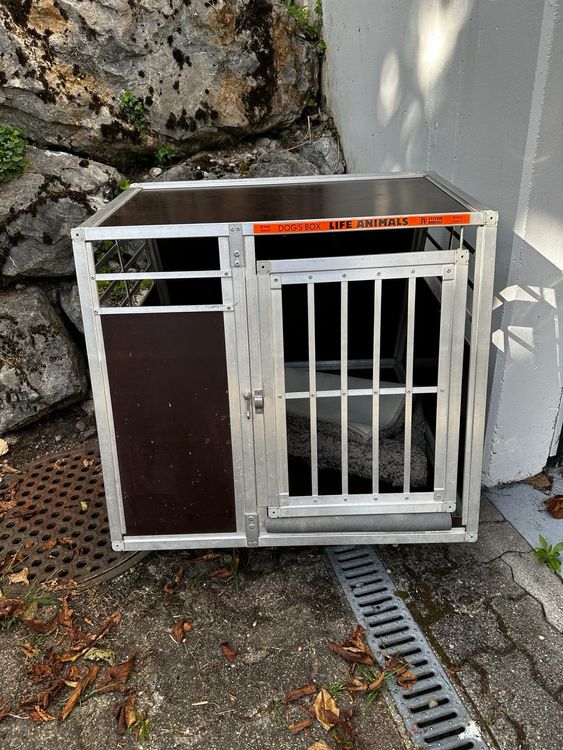 Hochwertige Hundetransportbox aus Alu - ca 80x 80/46 x 67 (Gebraucht) in Rüti ZH für CHF 50 ...
