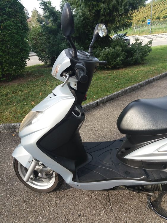 Yamaha Cygnus sonder eddition 4650 Km (Gebraucht) in uster für CHF 1198 – nur Abholung auf ...