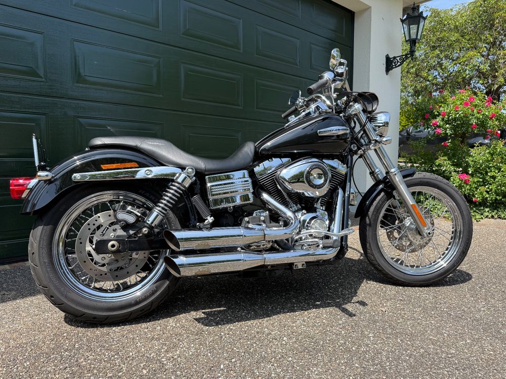 Harley Davidson Dyna Super Glide (Gebraucht) in Basel für CHF 8990 ...