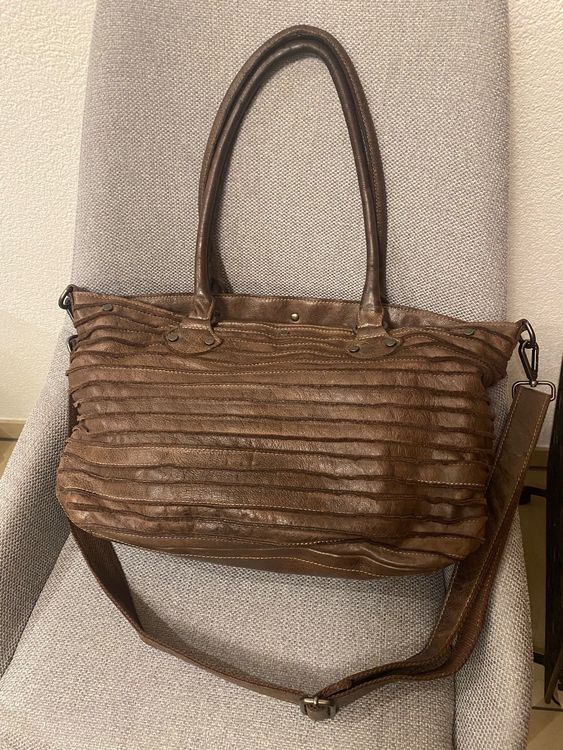 FREDsBRUDER Schultertasche (Gebraucht) in Balsthal für CHF 60 – mit Lieferung auf Ricardo kaufen