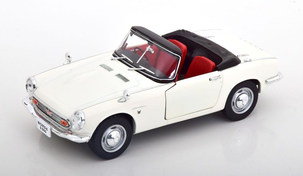 Honda S800 weiss / 1:24 | Kaufen auf Ricardo