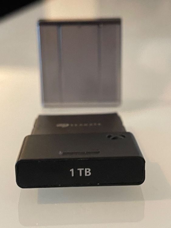 1 Terabyte xbox x/s extension card (Gebraucht) in Zürich für CHF 110 ...