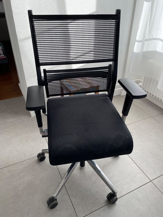 Chaise de bureau dauphin (Gebraucht) in Granges-Paccot für CHF 30 – nur Abholung auf Ricardo kaufen