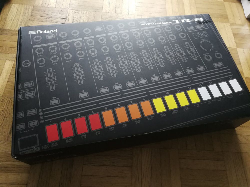 Roland Tr8 | Kaufen auf Ricardo